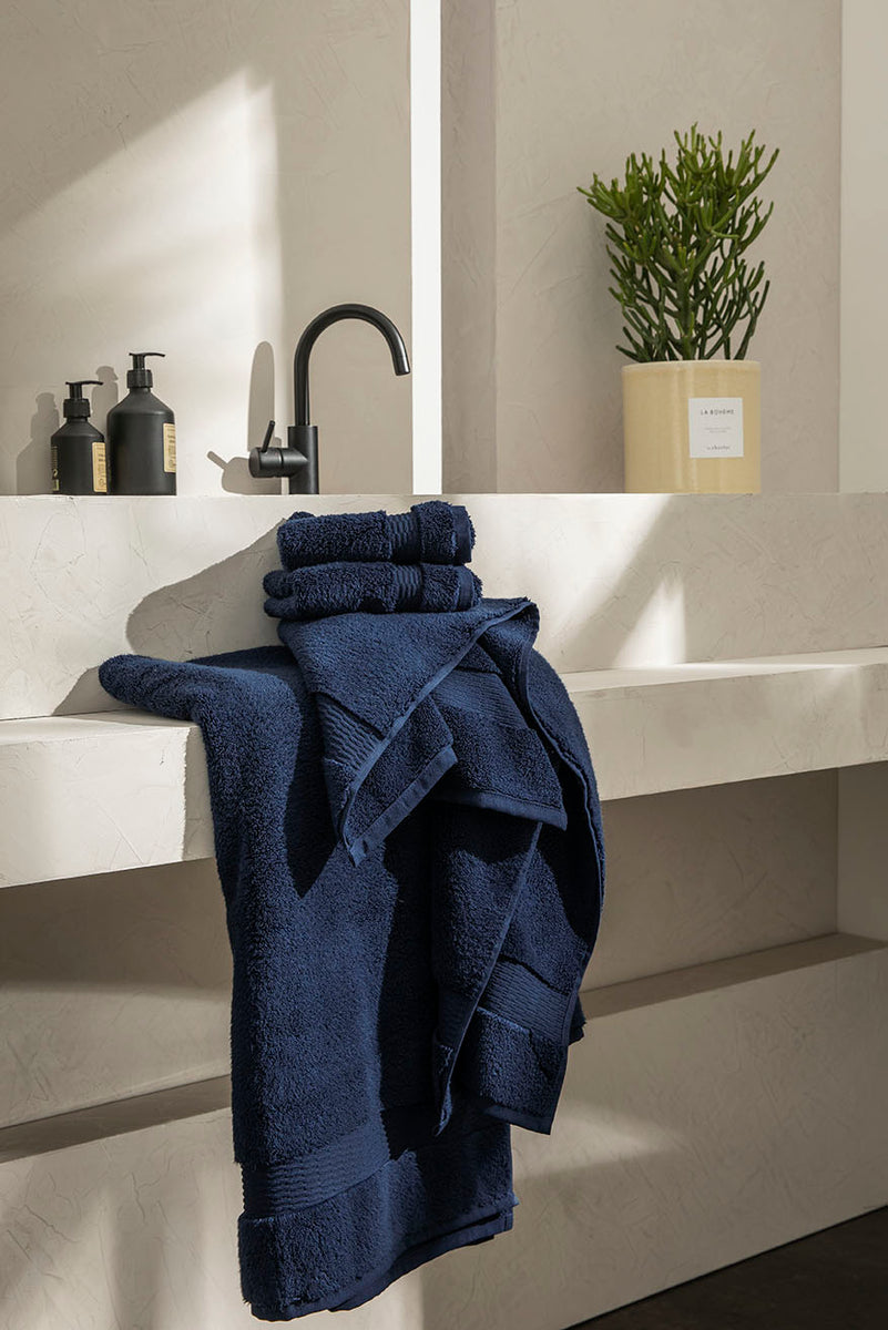 Serviette de toilette moelleuse et élégante